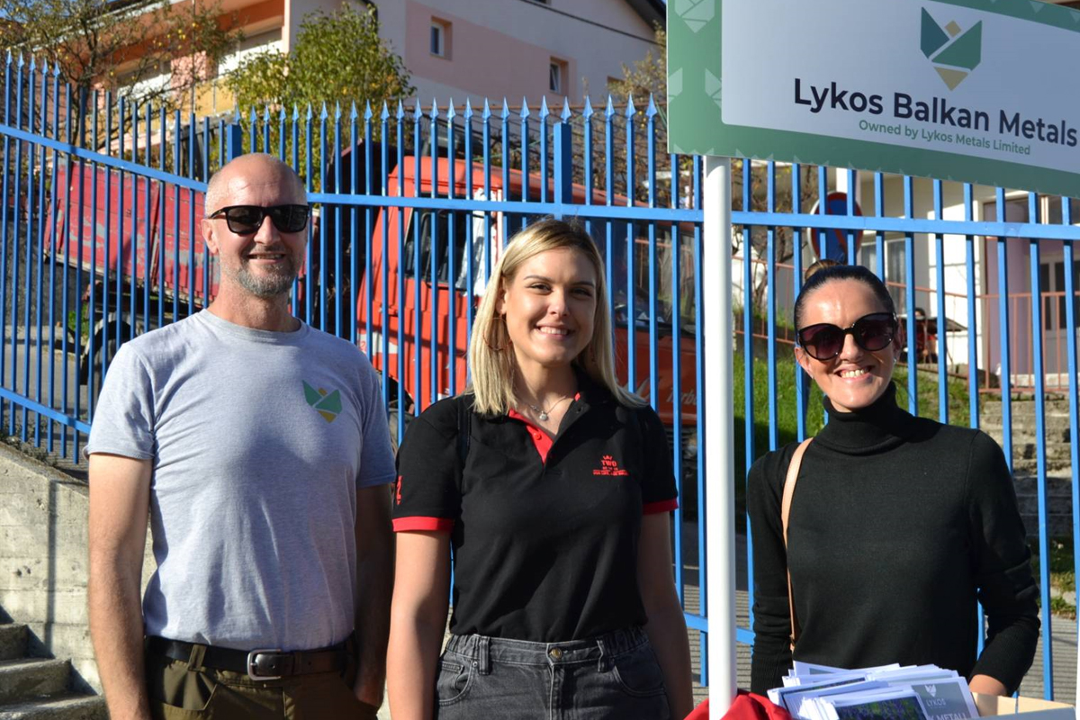 Lykos kao donator u posjeti FK Slobodi Nova Banka u Mrkonjić Gradu ...